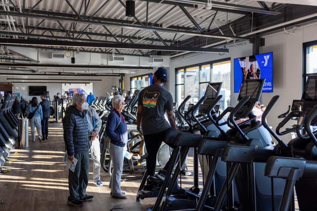 Ribbon-Cutting and Open House Photo Gallery | Eugene Family YMCA